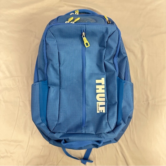 Thule | Bags | Thule Crossover 25l Laptop Backpack | Poshmark
